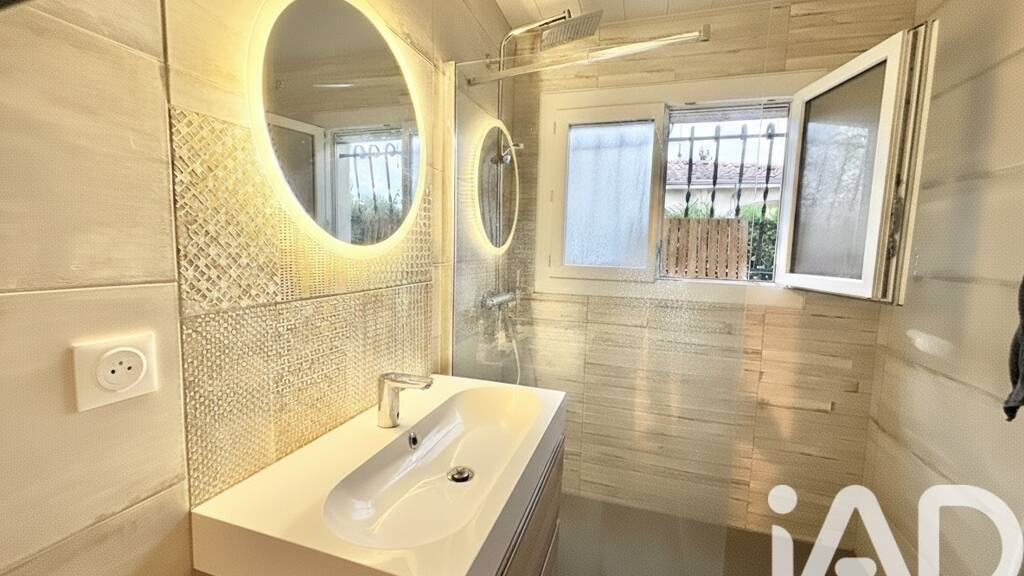 Maison à vendre T6/F6 104 m² 282000 € Izon (33450)