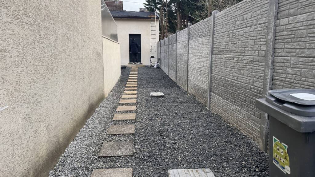 Maison de plain-pied à louer T3/F3 66.1 m² 1350 € Le Bois Maillard ...