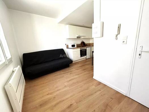 4 annonces studios (T1/F1) meublés à louer Centre Ville Aubagne 13400 à partir de 450€, Seloger.com