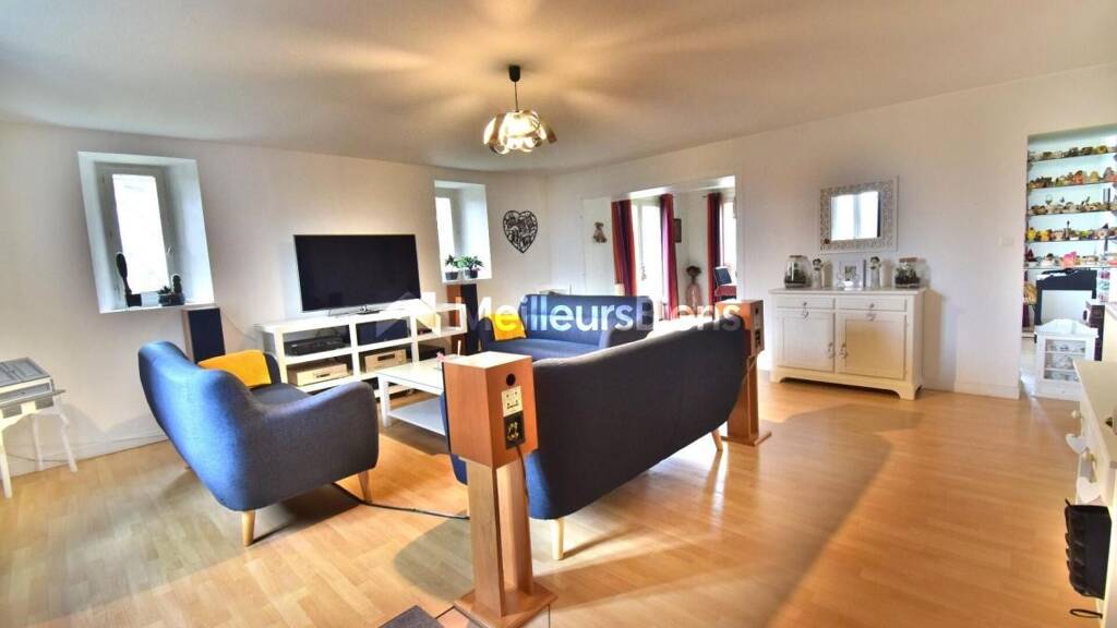 Maison à vendre T6/F6 145 m² 249000 € Sacé (53470)