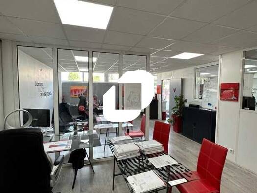 Annonces bureaux d'entreprise à louer Marcq 78770, Seloger.com