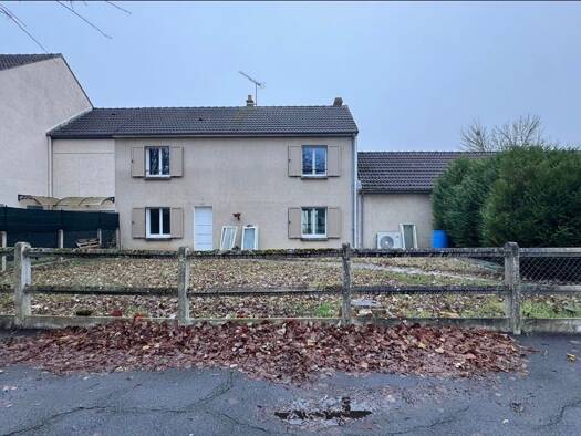 Annonces maisons à louer Lion-en-Sullias 45600, Seloger.com