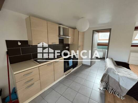 2 annonces studios (T1/F1) meublés à louer Saint Michel Étampes 91150 à partir de 480€, Seloger.com