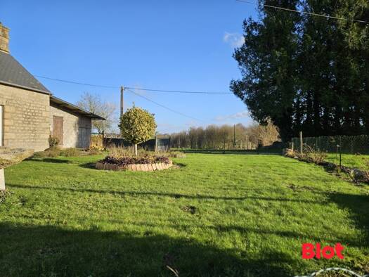 3 annonces maisons de plain-pied à vendre La Bazouge-du-Désert 35420 à ...