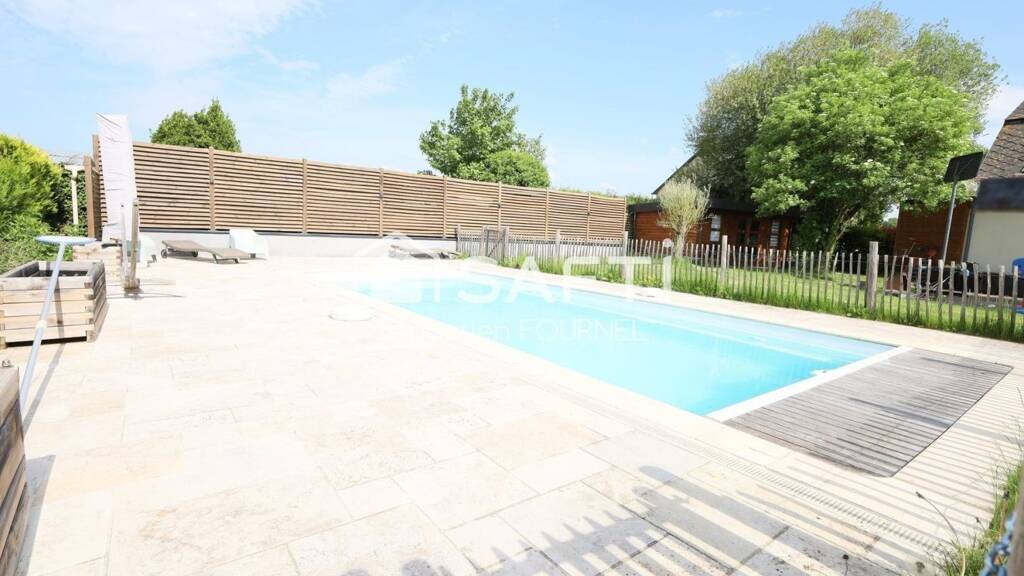 Maison à vendre T9/F9 247 m² 549000 € Chasné-sur-Illet (35250)