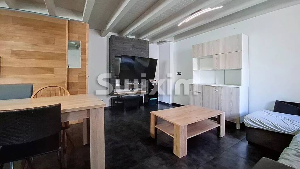 Maison à vendre T4/F4 142 m² 425000 € Léaz (01200)