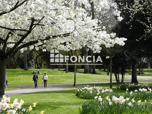 2 annonces bureaux d'entreprise à vendre Le Genette La Rochelle 17000 à ...