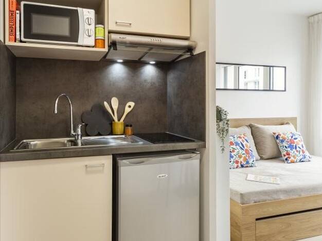 9 annonces studios (T1/F1) meublés à louer Centre Nanterre 92000 à partir de 710€, Seloger.com