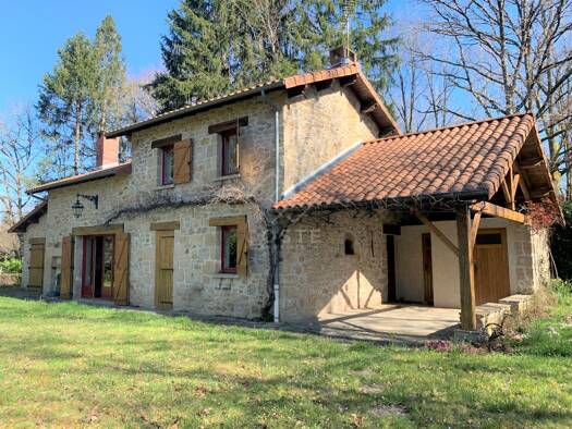 Annonces maisons à louer Le Buis 87140, Seloger.com