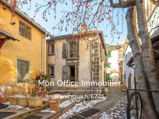 2 annonces maisons à vendre Aiguilles 05470 à partir de 75 000 ...