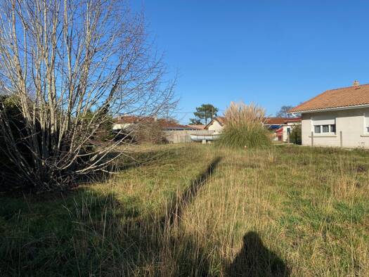 28 annonces terrains pas chers à vendre Arès 33740 à partir de 198 400 ...