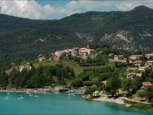 3 annonces appartements pas chers à vendre Saint-Julien-du-Verdon 04170 ...