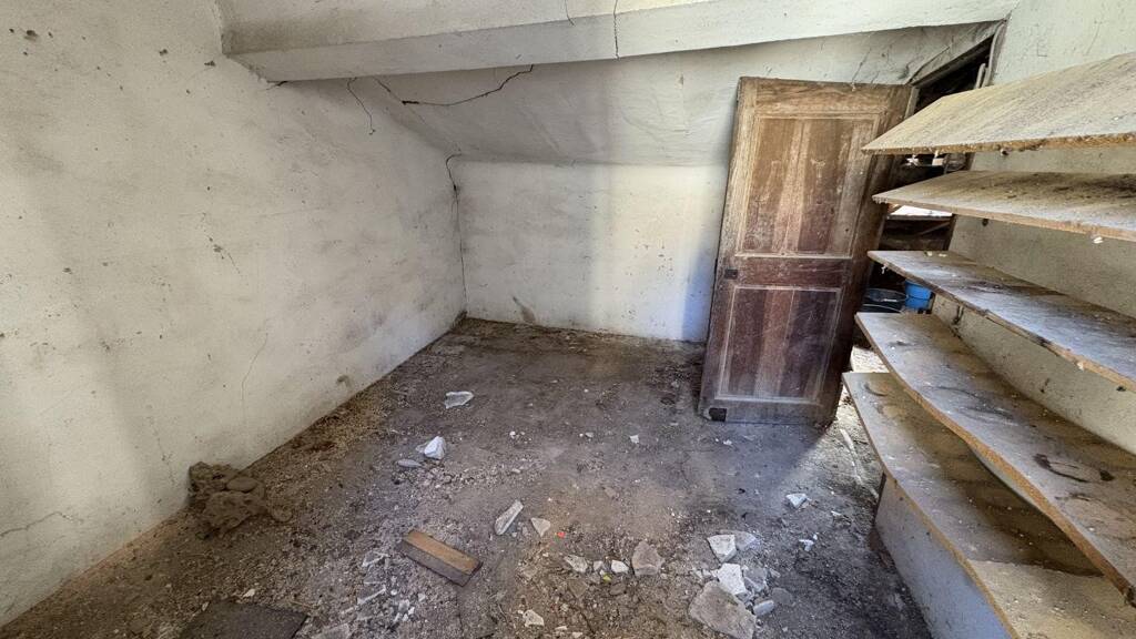 Maison à vendre T13/F13 179 m² 259000 € Carcès (83570)