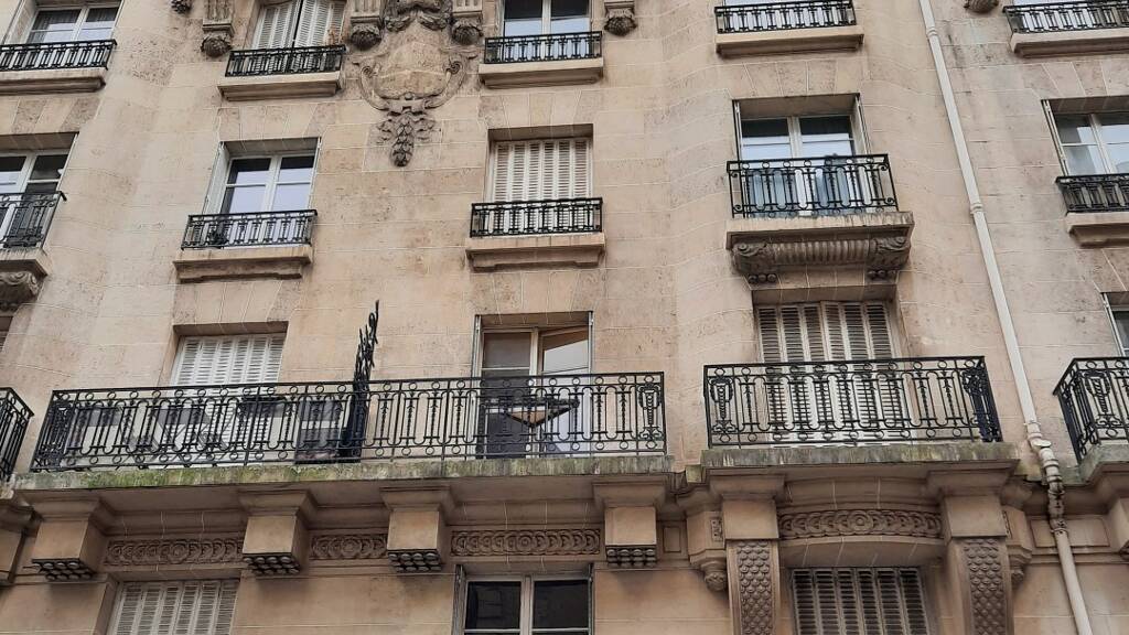 Appartement à louer studios et studettes 11 m² 560 € Dupleix-Motte ...