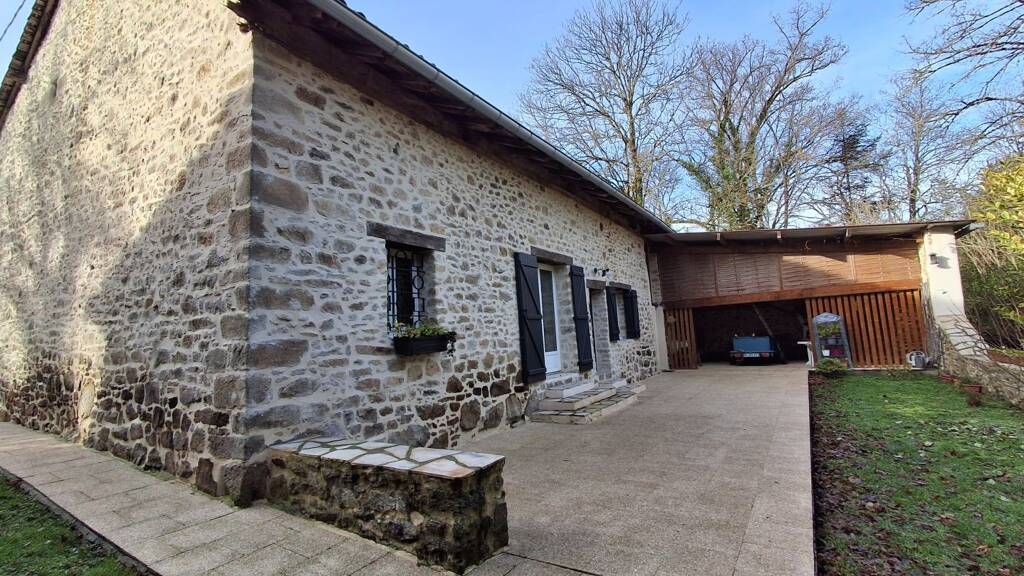 Maison de plain-pied à vendre T5/F5 103 m² 170000 € Roziers-Saint ...