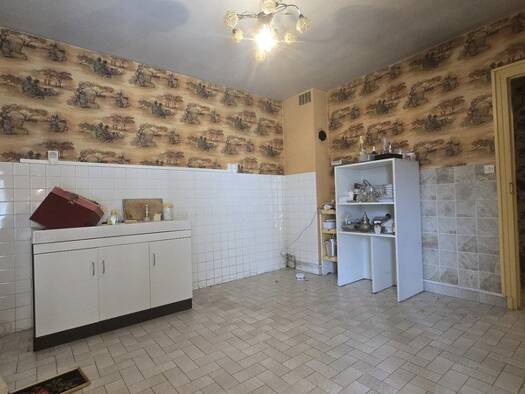 2 annonces maisons pas chères à vendre Saint-Julien-Boutières 07310 à ...