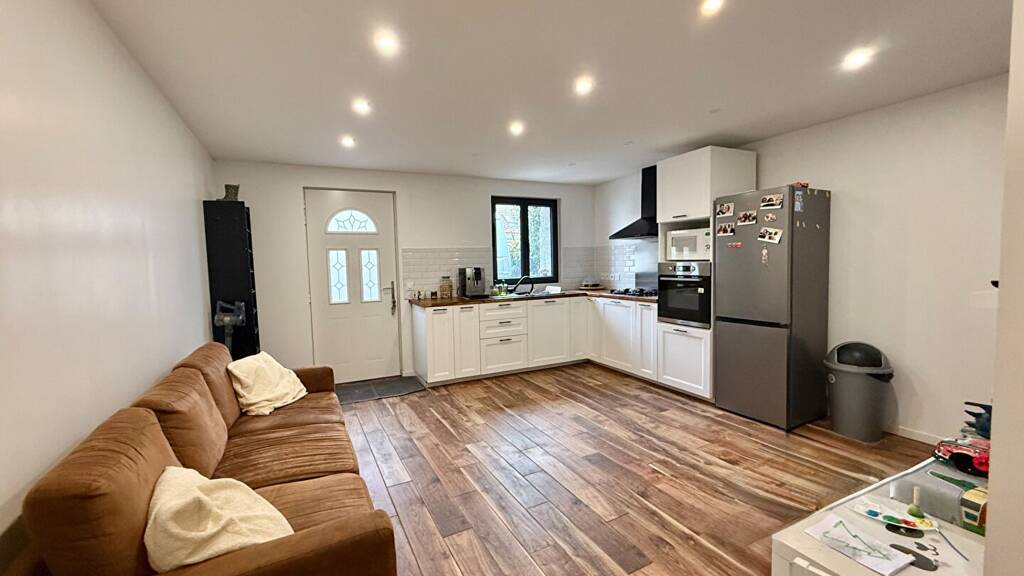 Maison à vendre T7/F7 180 m² 325000 € Méru (60110)