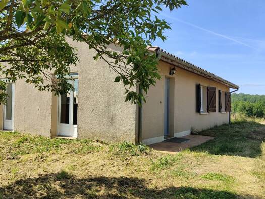 2 annonces maisons de plain-pied à vendre Saint-Martin-de-Sescas 33490 ...