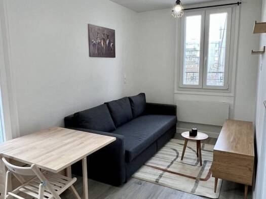 2 annonces studios (T1/F1) meublés à louer Joliot Curie Arcueil 94110 à partir de 720€, Seloger.com