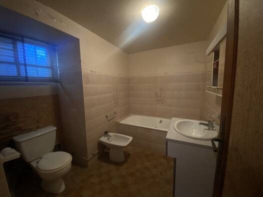 1 annonce à rénover maisons à vendre Leyme 46120 à partir de 190 000 ...