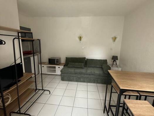 5 annonces studios (T1/F1) meublés à louer Couronneries Poitiers 86000 ...