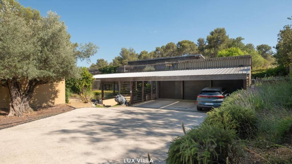 Villa à vendre T10/F10 295 m² 1900000 € Saint-Gély-du-Fesc (34980)